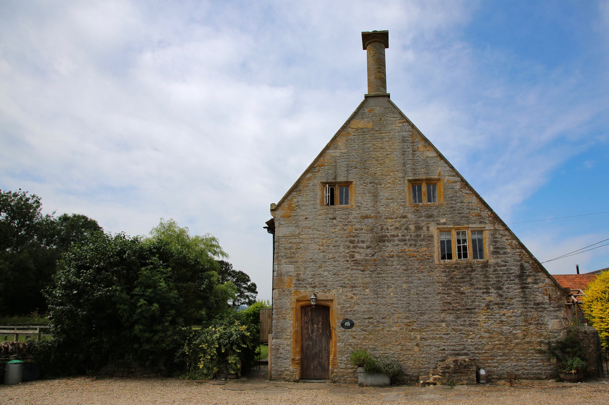 Churchill Cottage – Round Chimneys Farm